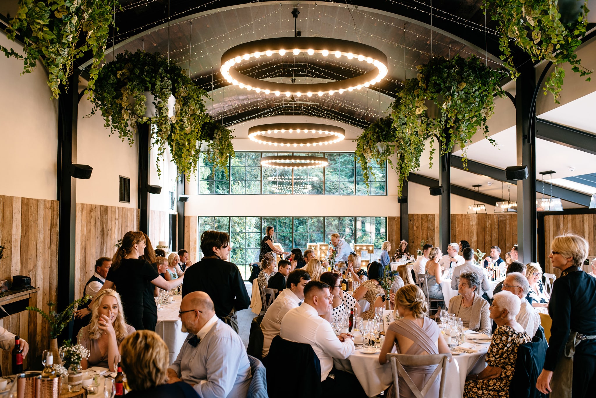 Barn Wedding Venues - Foxtail Barns Wedding Venue